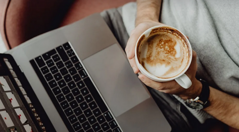 7 Day Programmable Alarm Clock: A Reliable Solution For Your Daily ...